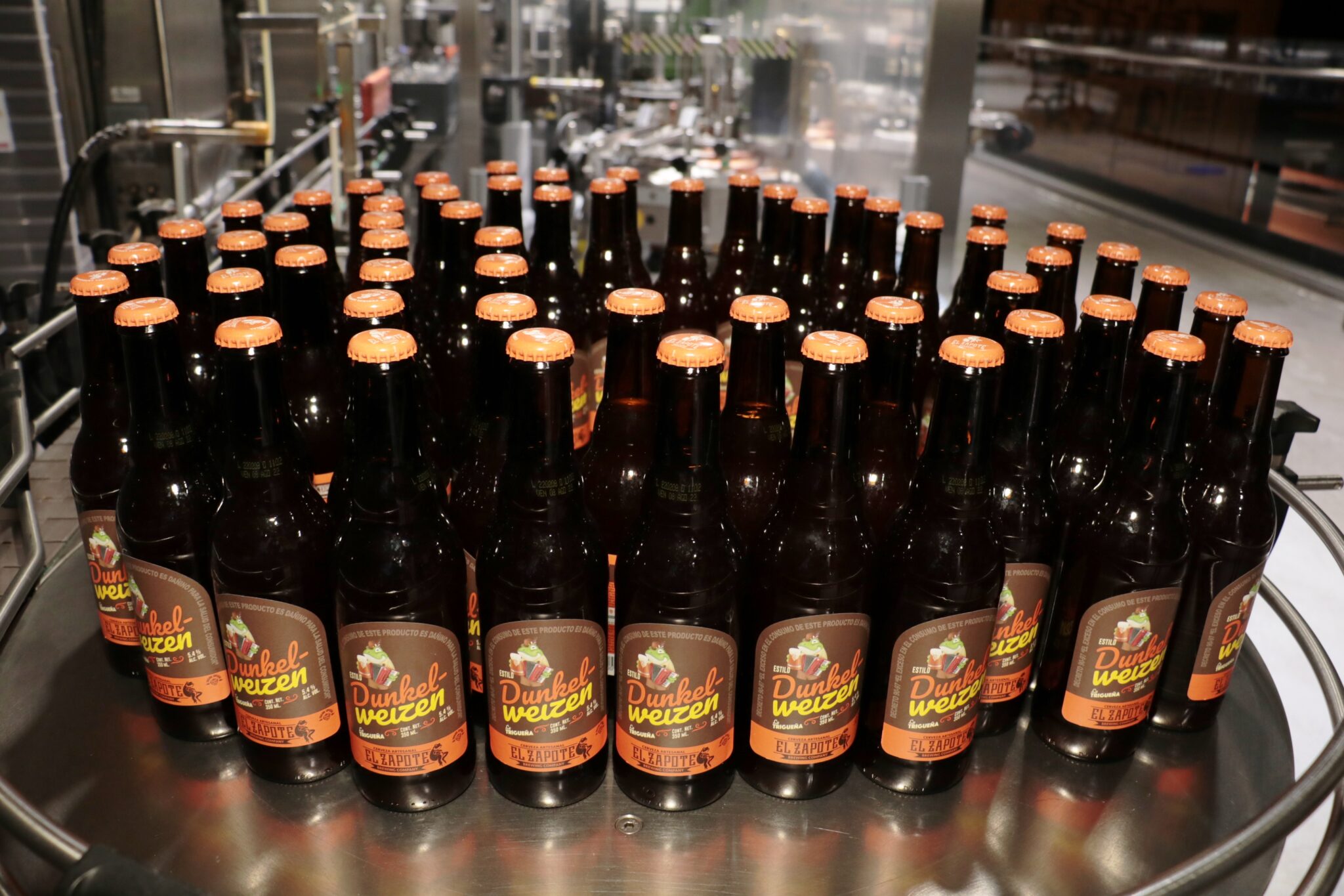 Dunkelweizen, el sabor bávaro ahora disponible en El Zapote Brewing ...